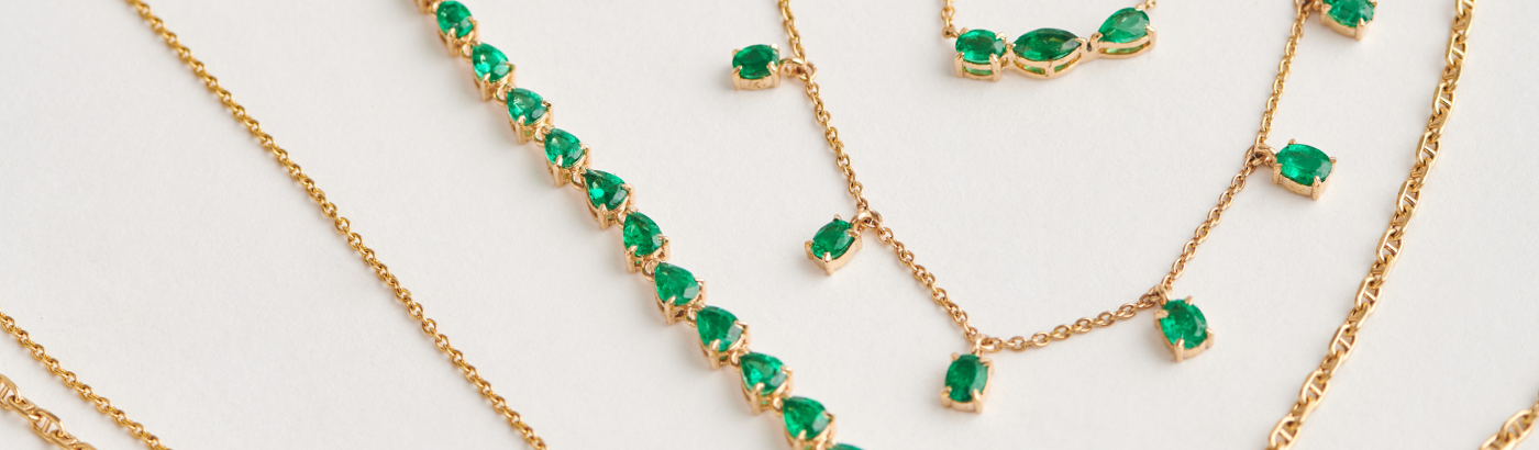 The Emerald Edit – T H E L I N E